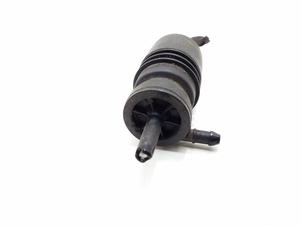 Used Mercedes Benz E-Class Front window washer motor A2108690821