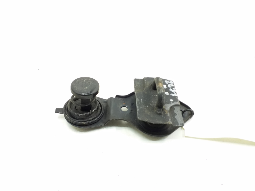 Used Mercedes Benz E-Class Other part of the bonnet A2118800360