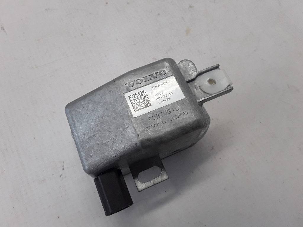 Naudotas VOLVO XC60 Vairo užrakinimo mechanizmas 31476490