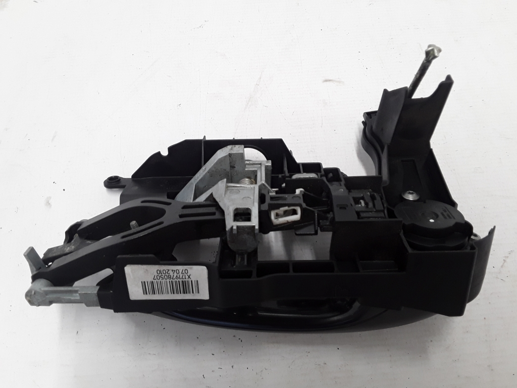 Used BMW 5 SERIES Front door external opening handle and its details
