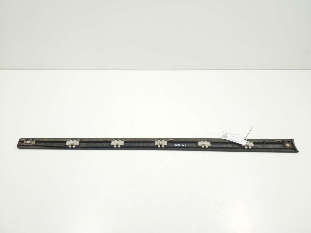 Used Mercedes Benz E-Class Front door strip A2116902062