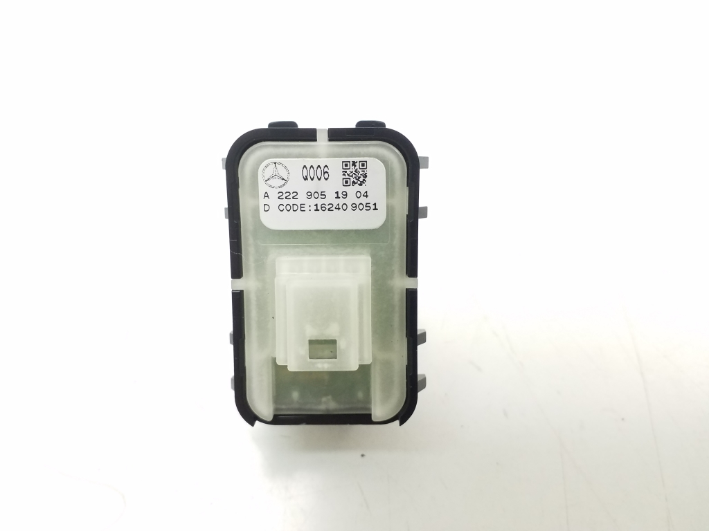 Naudotas Mercedes Benz E-Class Galinių šoninių durų stiklo jungiklis ...