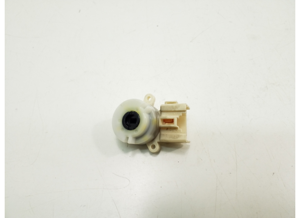 Used TOYOTA Avensis Ignition lock contacts 8445012200