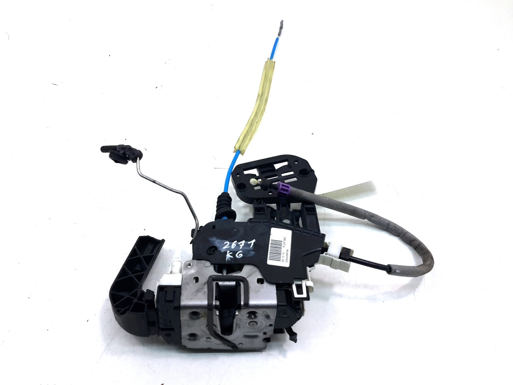 Used Mercedes Benz B-Class Rear side door lock A2047302735