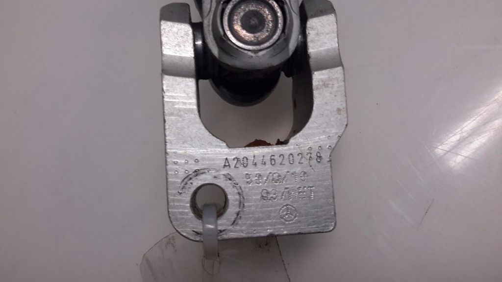 Used Mercedes Benz C-Class Steering wheel cross A2044620278