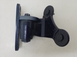 Used Mercedes Benz E-Class Rear side door hinge lower A2047301337