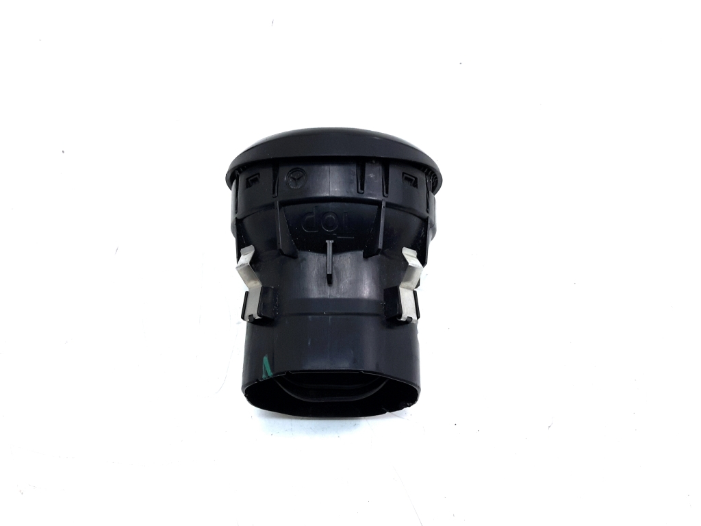 Used Mercedes Benz B-Class Interior panel ventilation grilles A2468304100