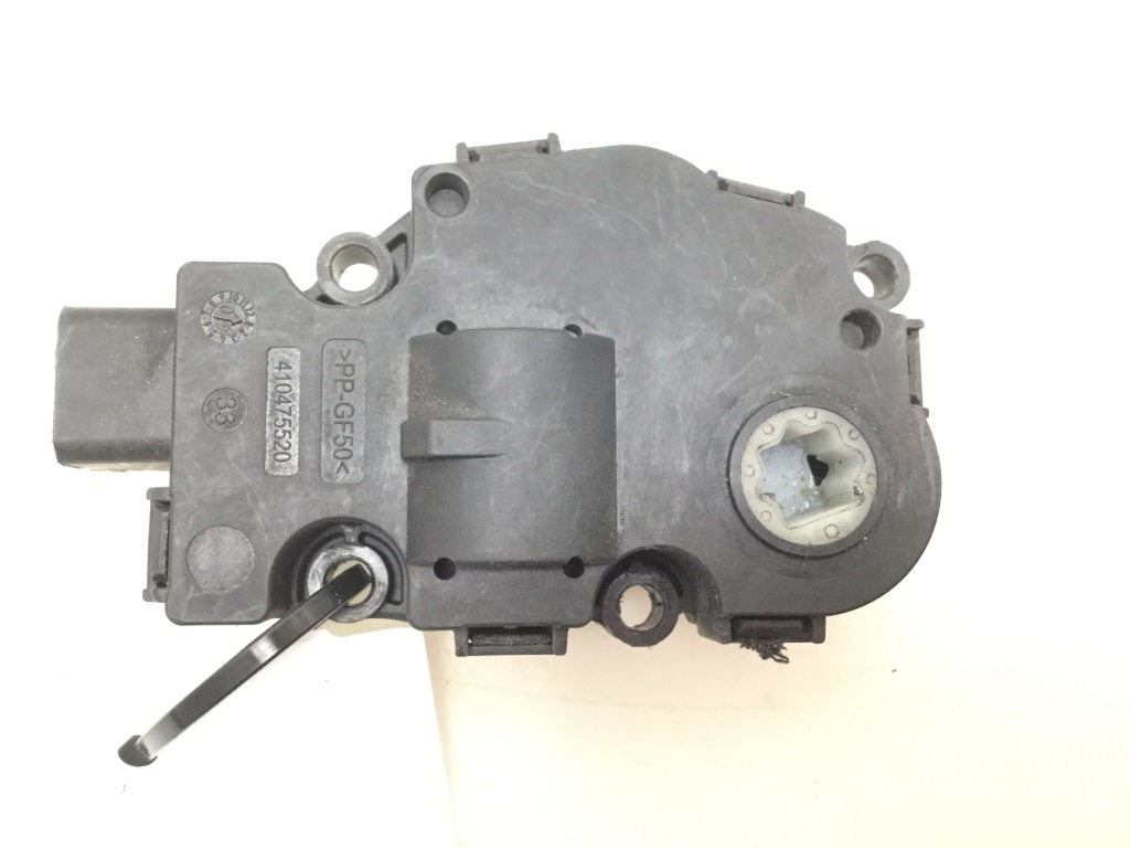 Used VOLVO XC60 Interior shoulder valve motor 412650750