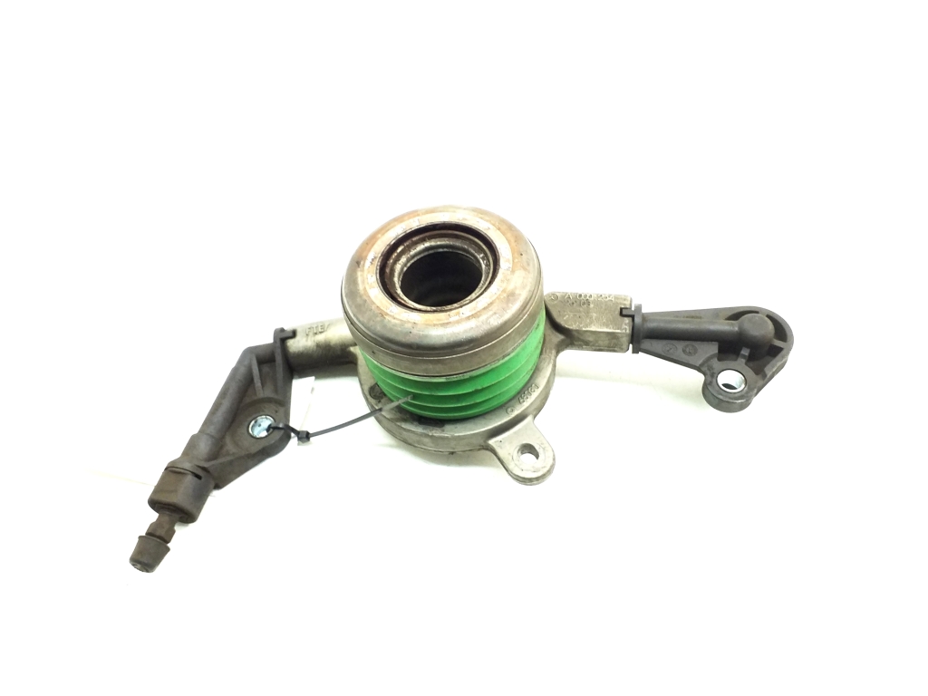 Used Mercedes Benz Vito Clutch release bearing A0002542508