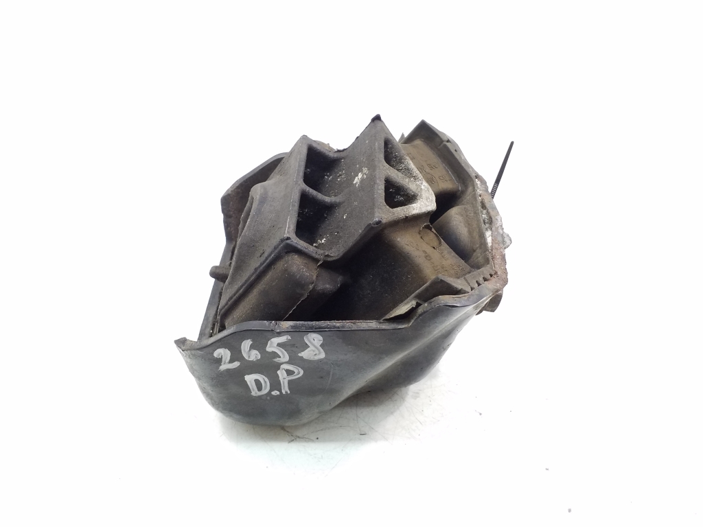 Used Mercedes Benz Vito Engine cushion A9062411013