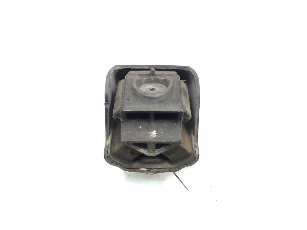 Used Mercedes Benz Vito Engine cushion A9062411013