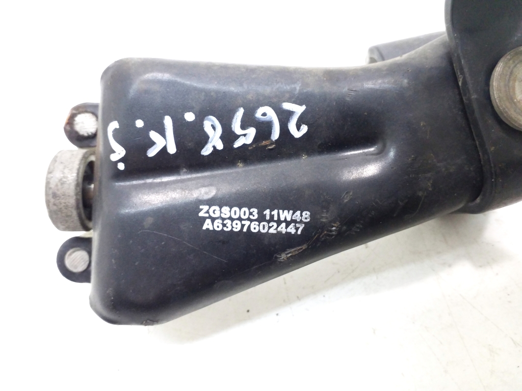 Использовал Mercedes Benz Vito Держатель раздвижной двери A6397602447