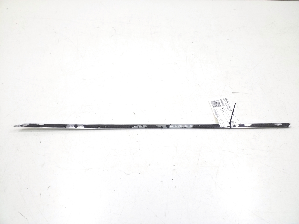 Used Mercedes Benz CLS-Class Rear side door strip A2186900562