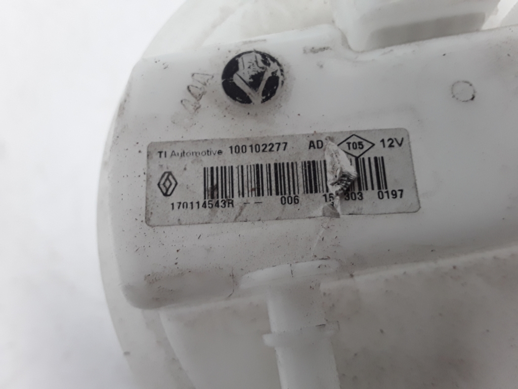 Used RENAULT Captur Fuel pump in the tank 170114543R