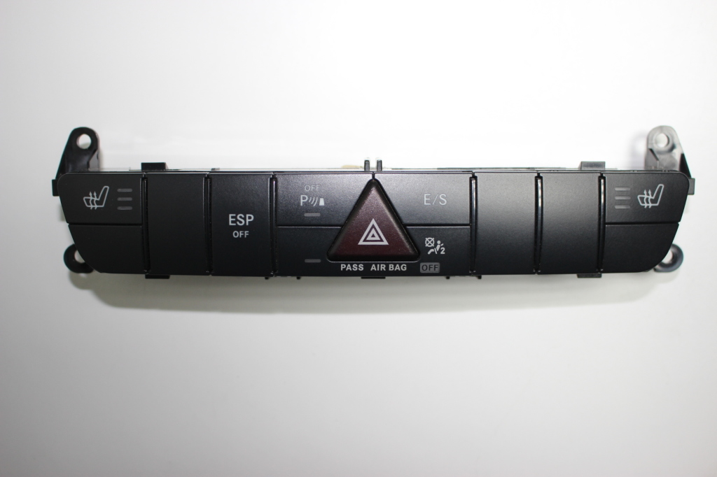 Used Mercedes Benz R-Class Switch and its parts A2519052000