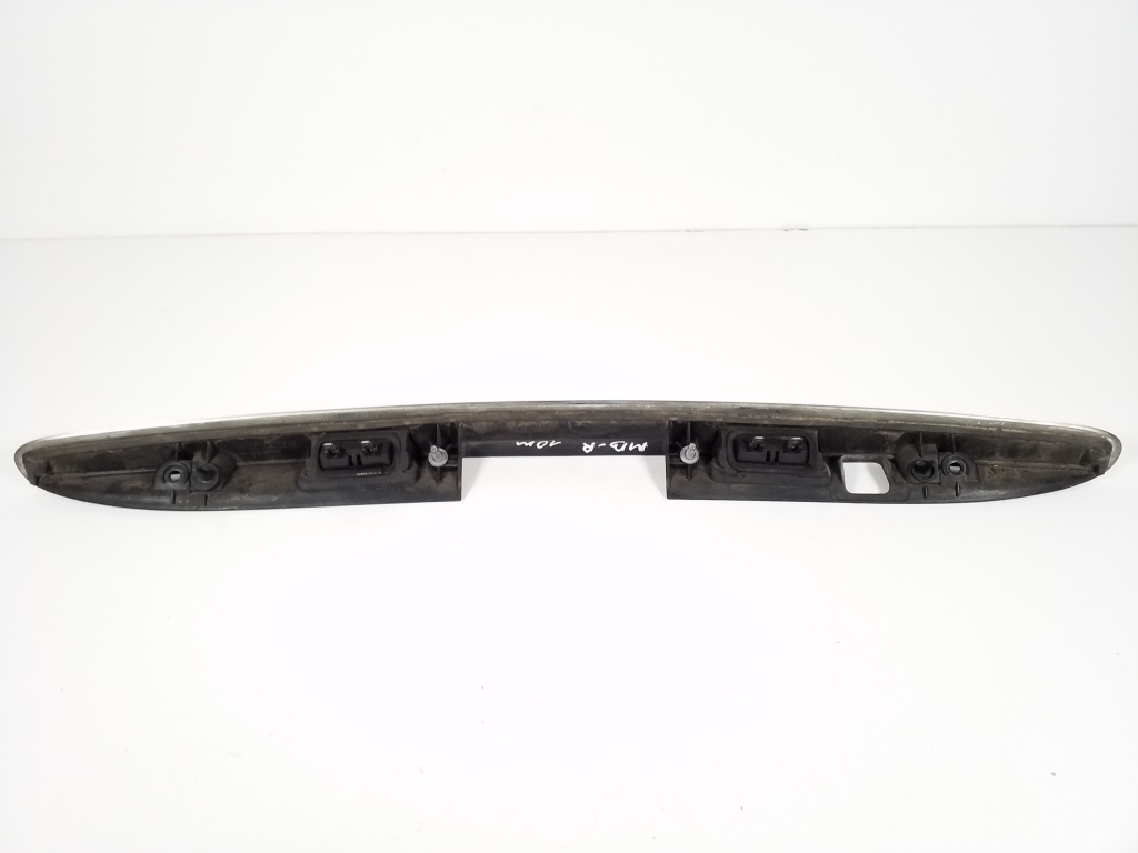 Used Mercedes Benz R-Class Room lighting housing A2517400593