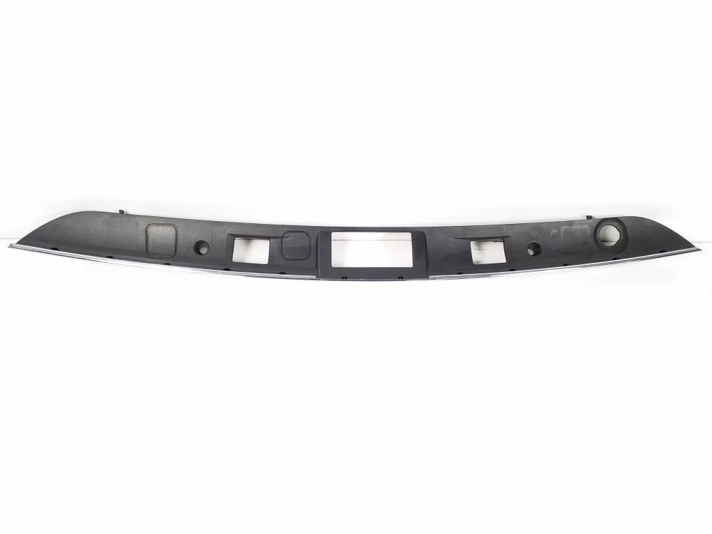 Used Mercedes Benz C-Class Room lighting housing A2047400993