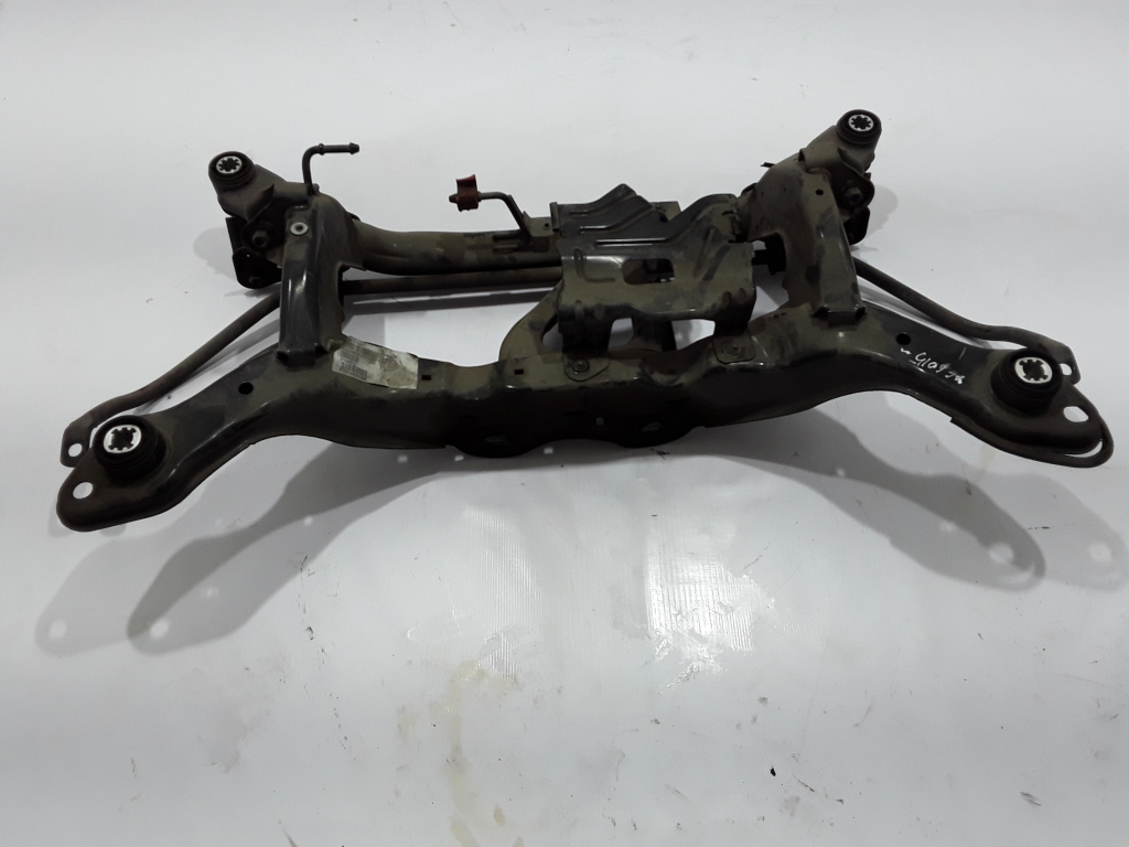 Used VOLVO XC60 Rear axle beam 31329931