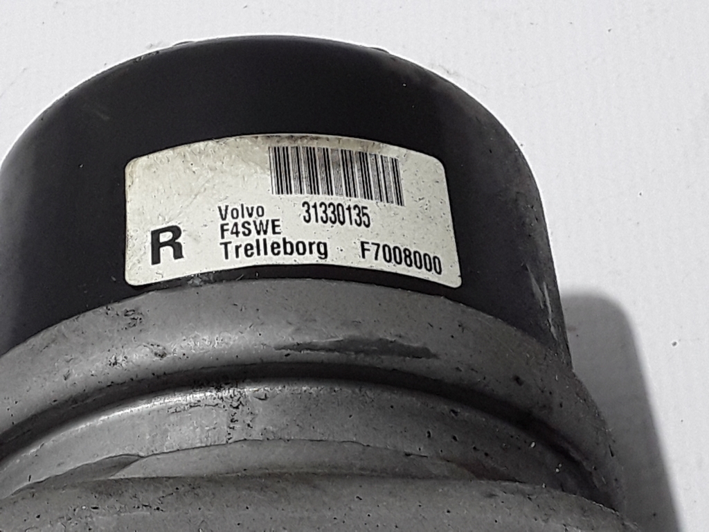 Used VOLVO XC60 Engine cushion 31330135