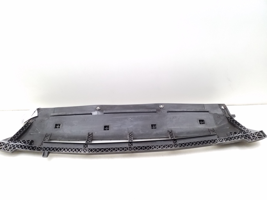 Naudotas AUDI Q5 Apsauga priekinė po dugnu 8R0807233