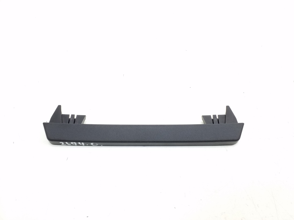 Used Mercedes Benz CLA-Class Another detail of the roof knockout ...