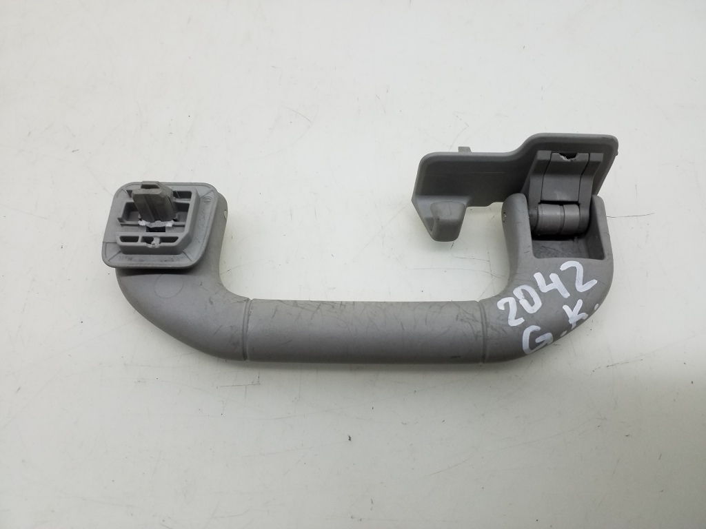 Naudotas Mercedes Benz E-Class Stogo vidinė rankenėlė A2048100151