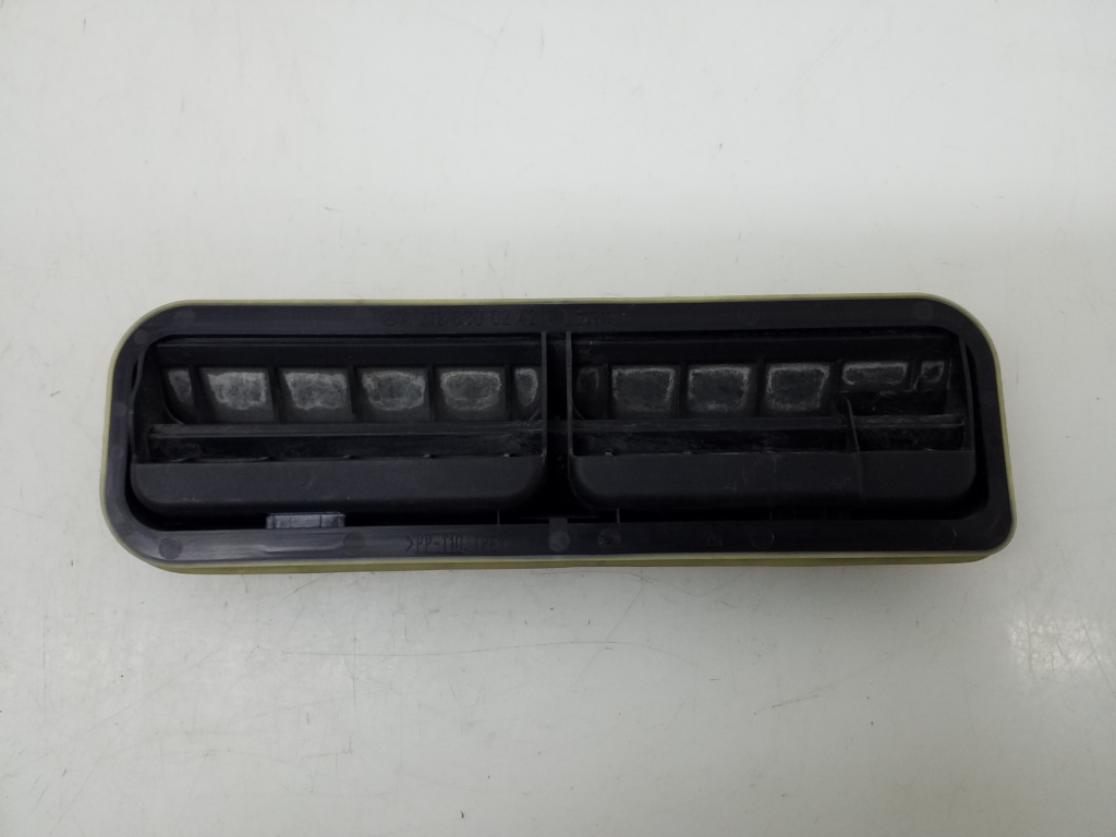 Used Mercedes Benz E-Class Rear wing ventilation grille A2128300242