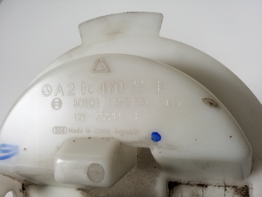 Used Mercedes Benz E-Class Fuel pump in the tank A2044702294