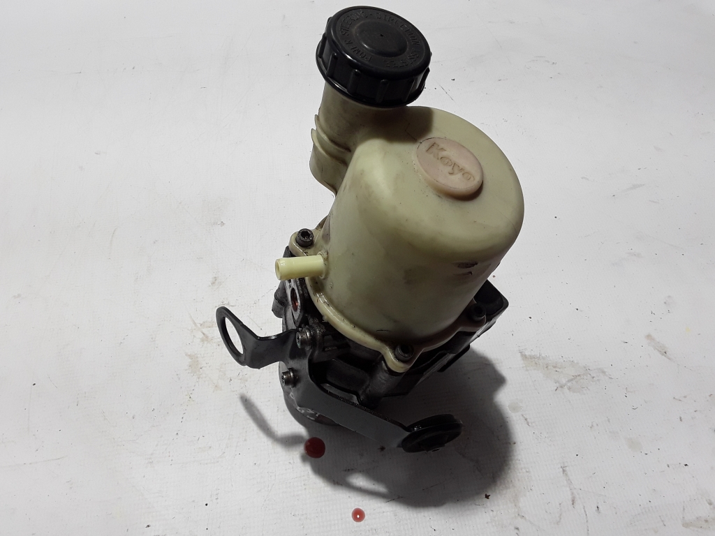 Used Dacia Duster Electric power steering pump 491107773R