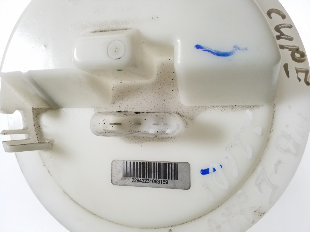 Used Mercedes Benz E-Class Fuel pump in the tank A2044702294