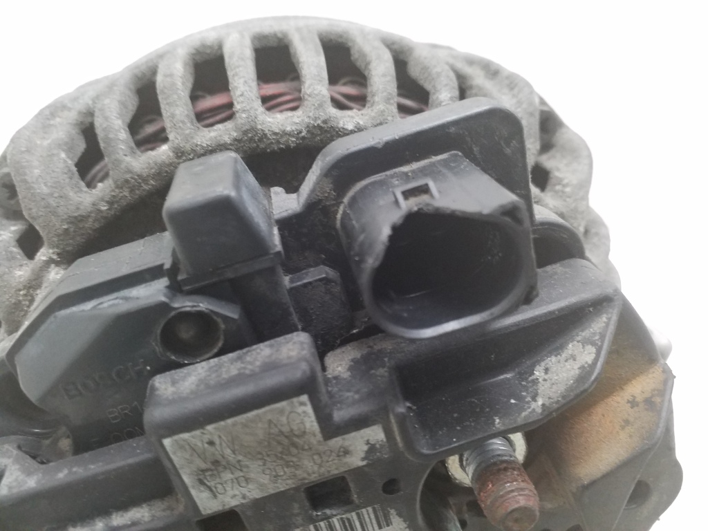 Used Volkswagen Transporter Generator and its parts