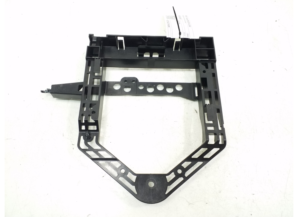 Used Mercedes Benz C-Class Other detail of the trunk interior A2055456000