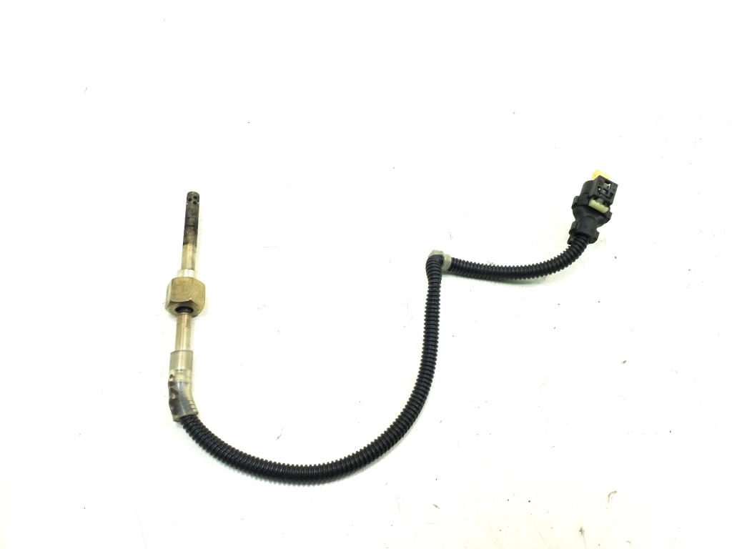 Used Mercedes Benz C-Class Muffler temperature sensor A0009058904