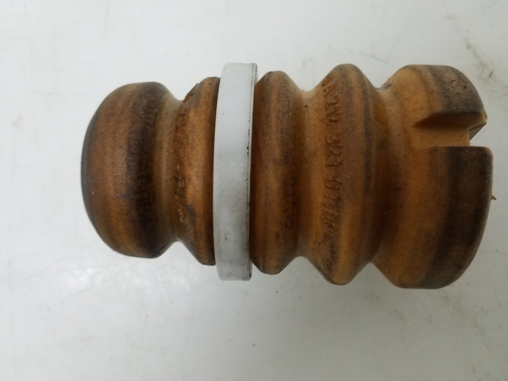 Used Mercedes Benz E-Class Front shock absorber A2123210106