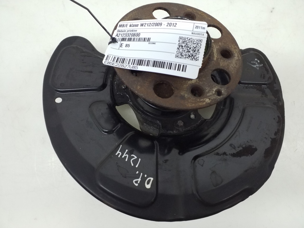 Used Mercedes Benz E-Class Hub front A2123320800
