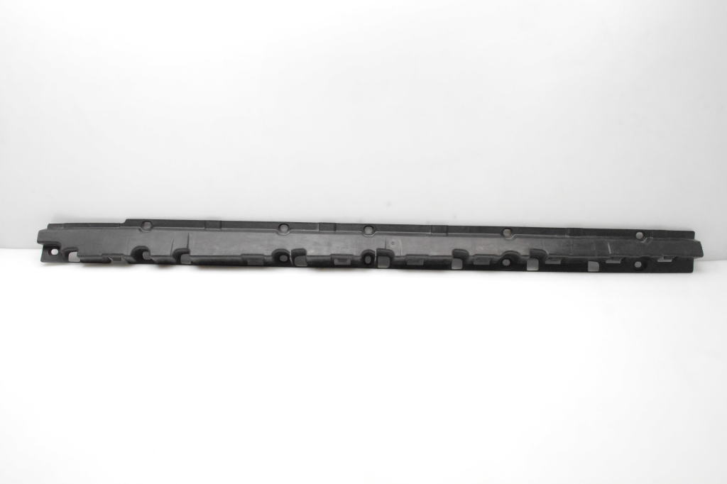 Naudotas BMW X5 Išorinės slenksčio apdailos kita detalė 51777207195