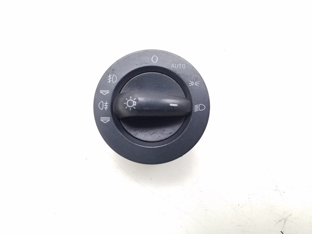 Used AUDI A6 Light on switch 4F1941531D