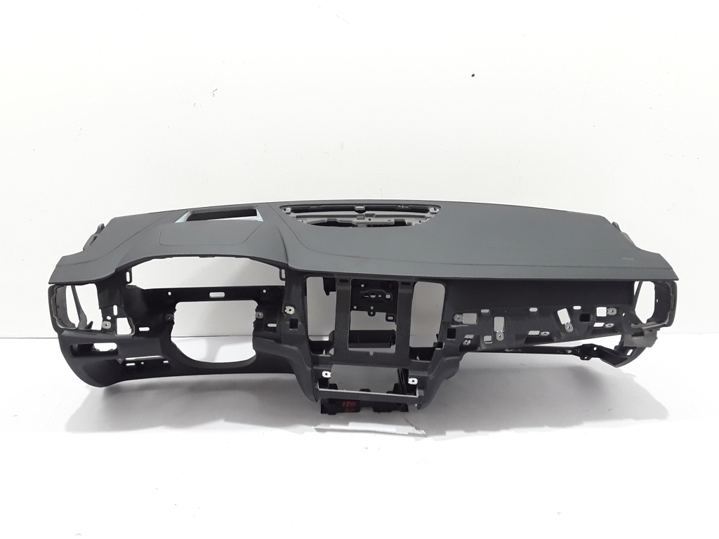 Used VOLVO S90 Interior panel and its details 31366569