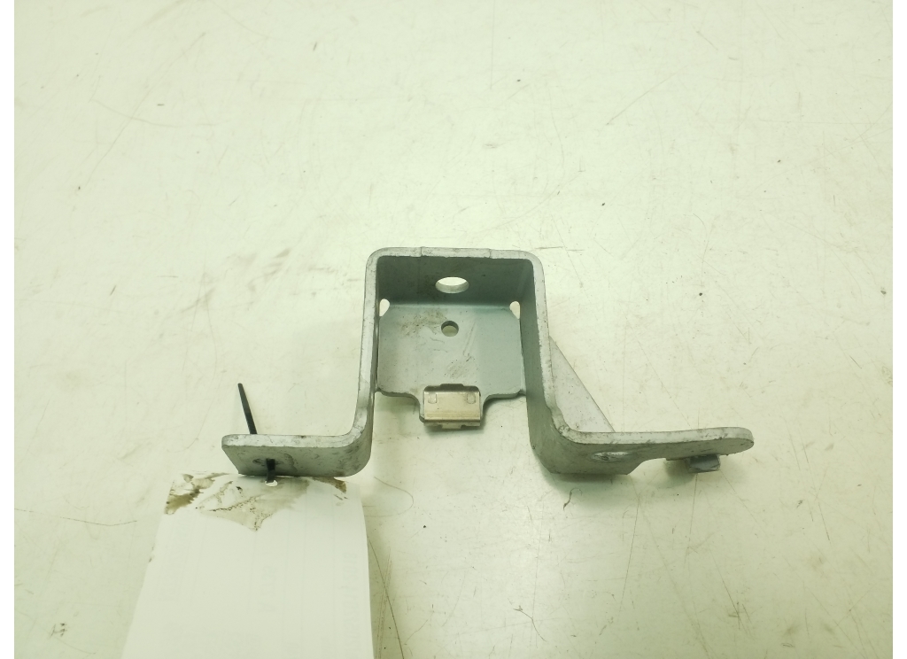 Used Mercedes Benz C-Class Muffler holder A2054902740