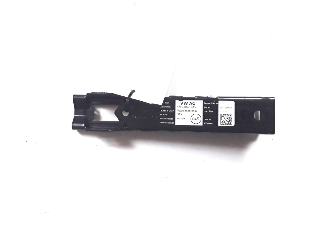 Used Volkswagen Tiguan Seat belt height adjuster 4M0857819