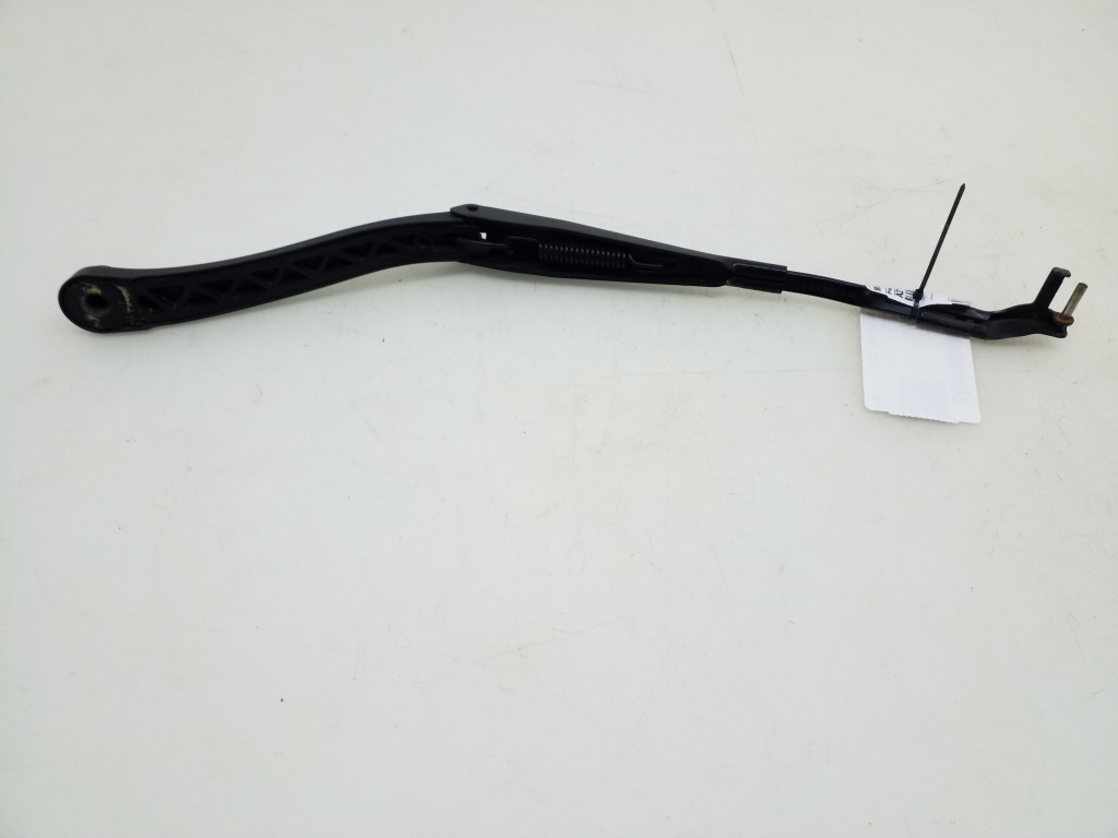 Used Mercedes Benz E-Class Windshield wiper blade A2128201344