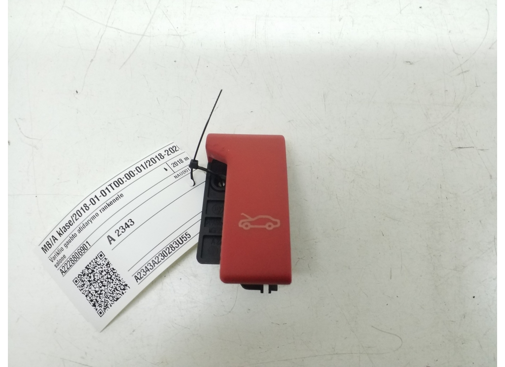 Used Mercedes Benz A-Class Engine cover opening handle in the passenger ...