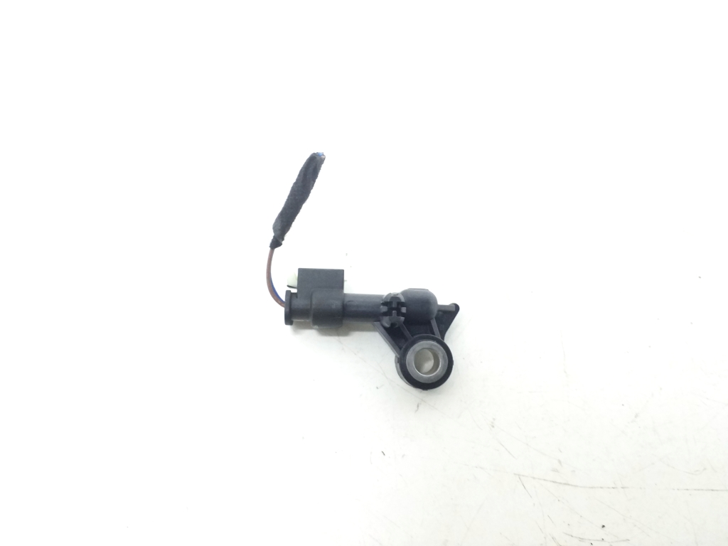 Used Mercedes Benz A-Class Airbag sensor A1679050700
