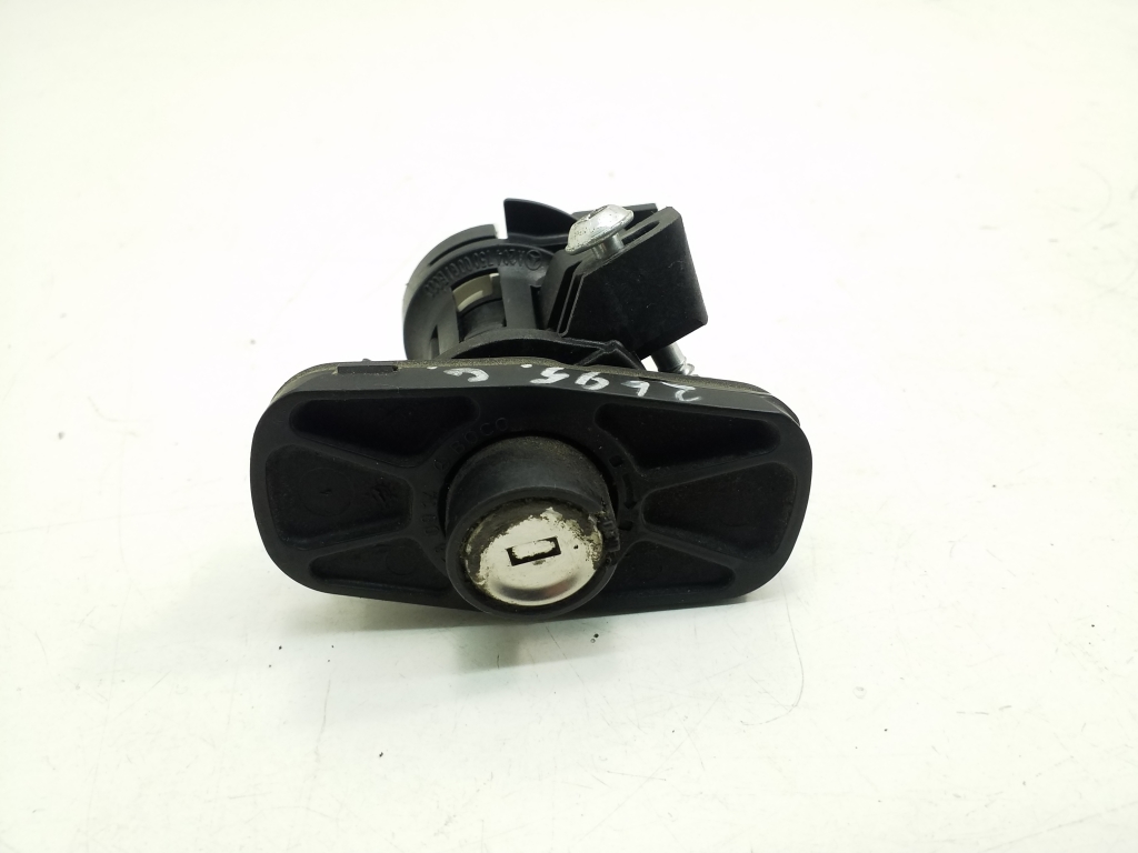 Used Mercedes Benz CLS-Class Tailgate lock A2047500061