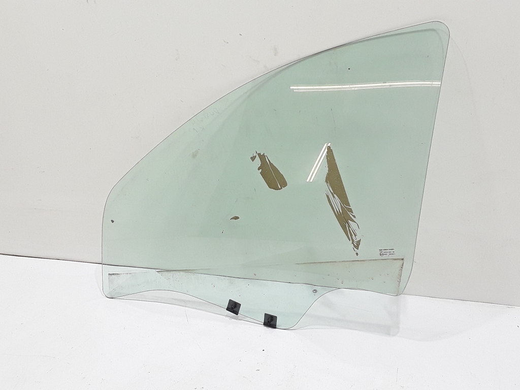 DACIA Duster 1 generation (2010-2017) Front Left Door Glass 803010186R 22384697 - Used parts ...