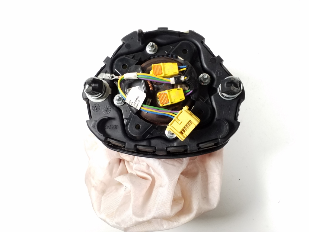 Used Mercedes Benz E-Class Airbag steering wheel A1728601602