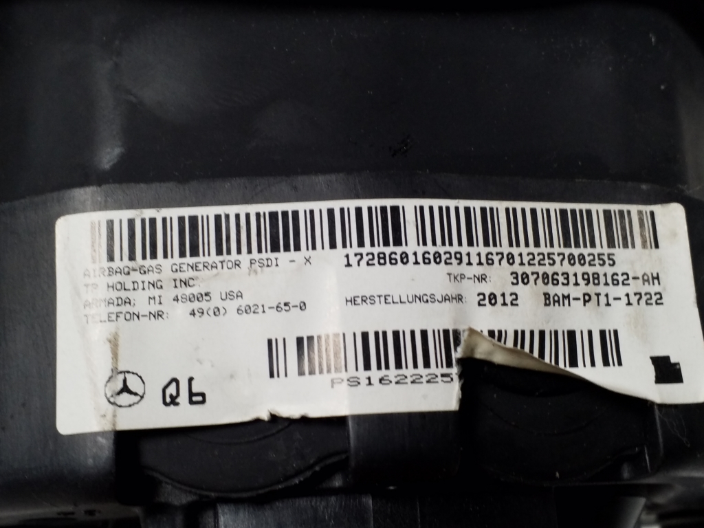 Used Mercedes Benz E-Class Airbag steering wheel A1728601602