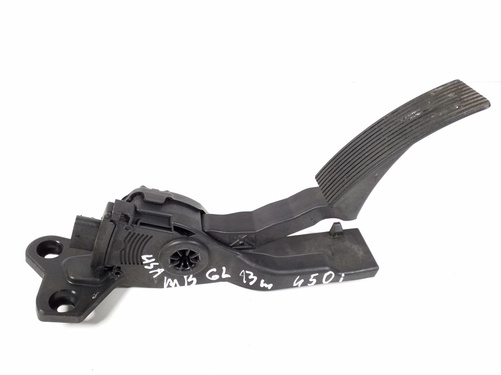 Использовал Mercedes Benz GL-Class Педаль акселератора A1663000004