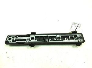 Used Mercedes Benz Vito Rear cornering light bulb socket A0008201077