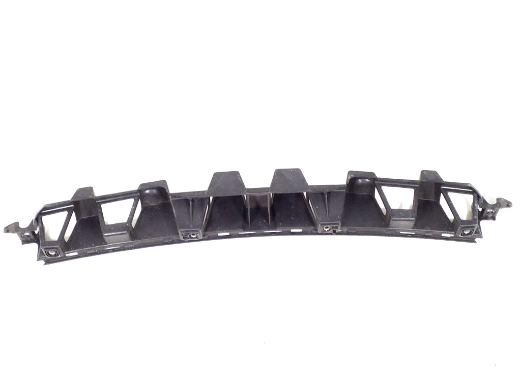 Used Mercedes Benz ML-Class Rear bumper bracket on the rear panel ...